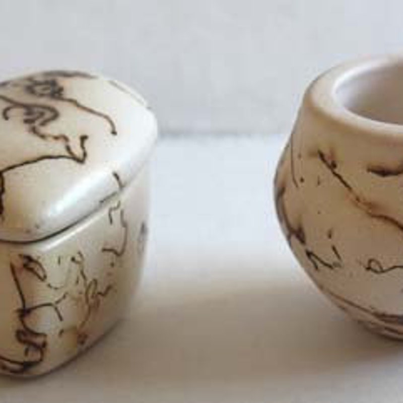 Horse Hair Pottery Signed - Etsy