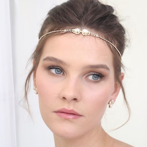 Elegant Bridal Halo Headpiece - Etsy