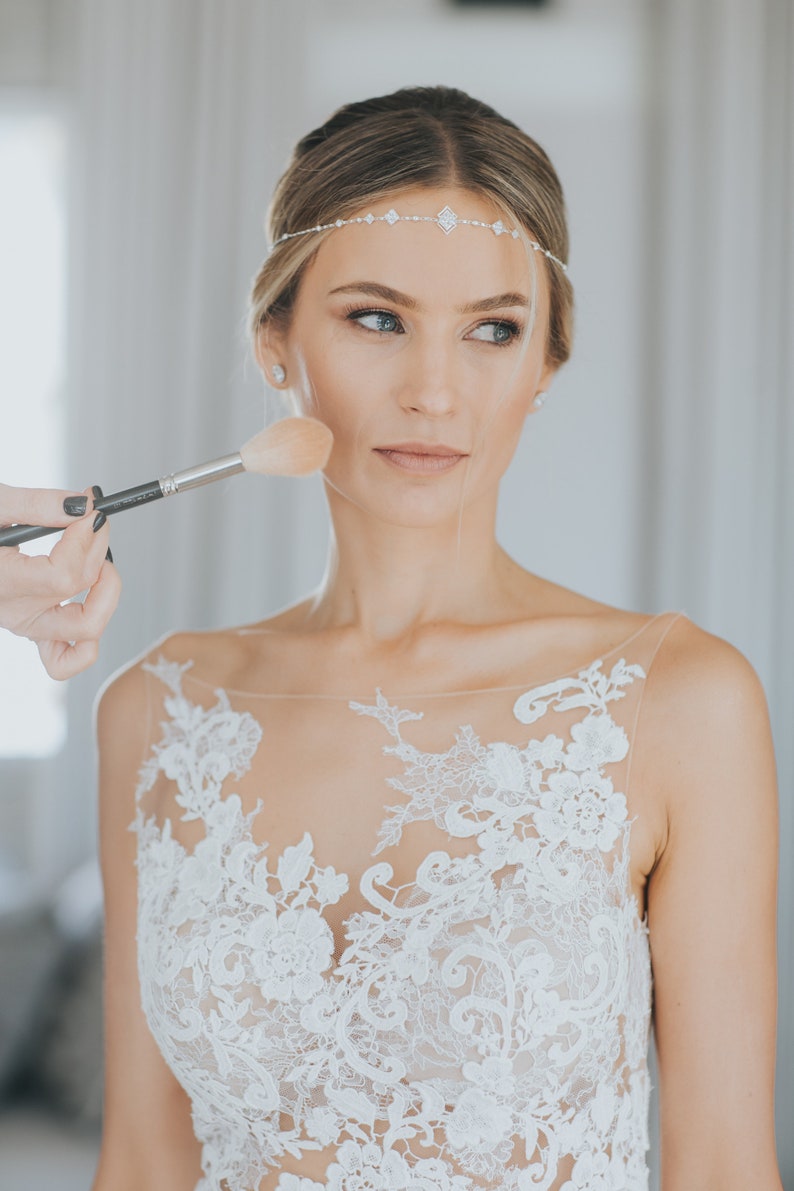Dainty Bridal Forehead Headpiece - Etsy