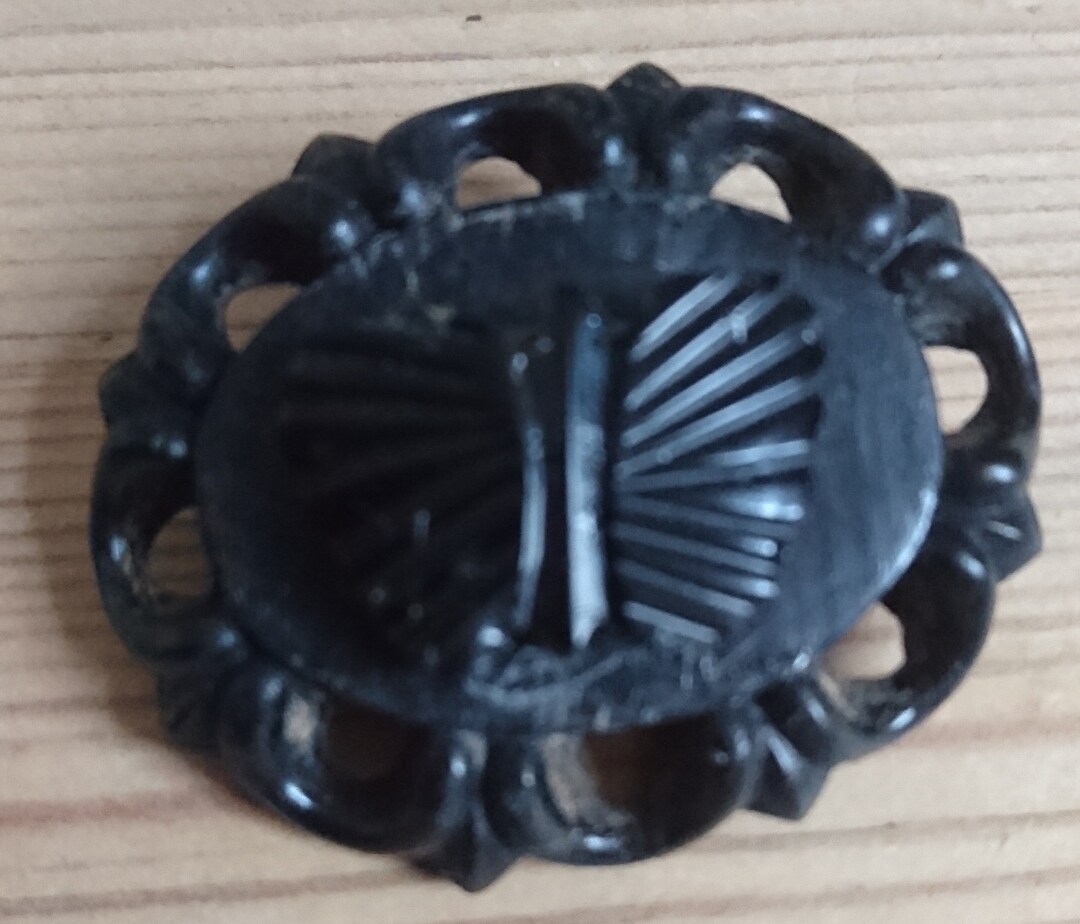 Vintage Carved Whitby Jet Brooch - Etsy
