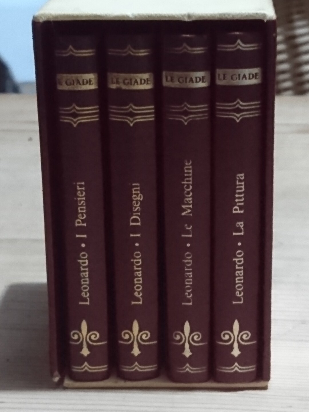 Vintage Boxed Set of Four Leonardo Books in Italian - Etsy