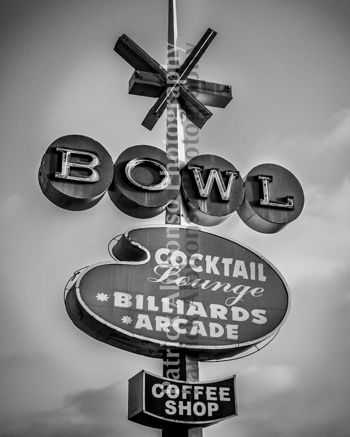 Bowling Alley Cocktail Lounge Neon Sign: Black & White, Vintage Feel ...