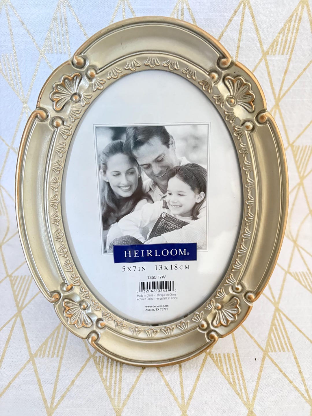 Vintage 5x7”silver and Gold Ornate Oval Photo Frame Hollywood Regency ...