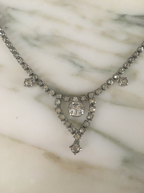 Costume jewelry necklaces with rhinestones store