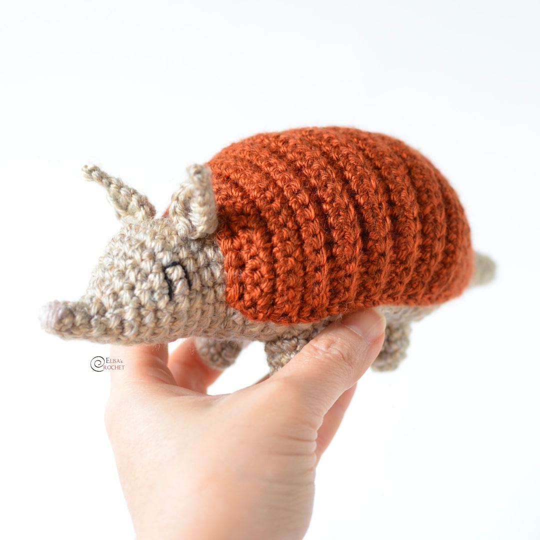 CROCHET PATTERN - Emilio the ARMADILLO / Amigurumi / Plushie / Easy ...