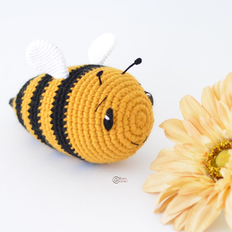 CROCHET PATTERN - Amy the Squishy BEE/ Amigurumi / Stuffed Doll / Easy ...