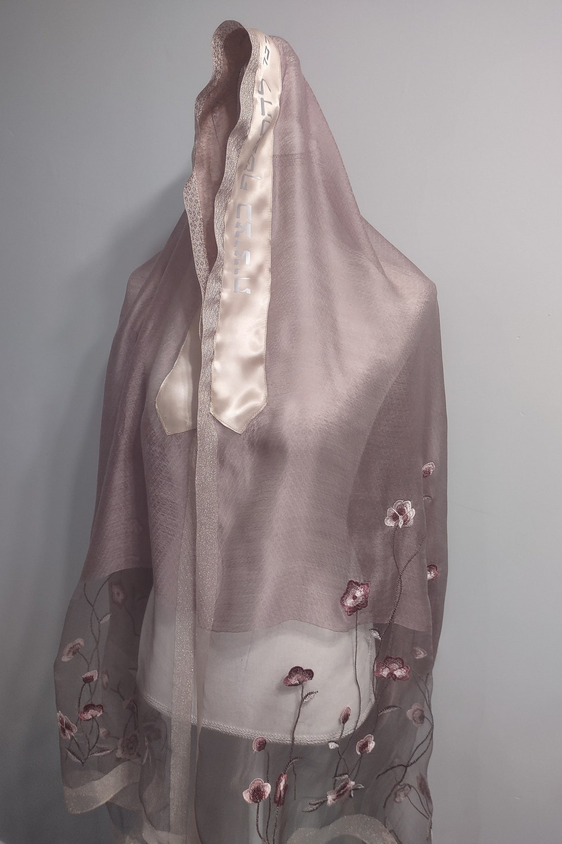 Tallit in Sheer Rose Gold With Embroidered Pink-purple Flowers - Etsy