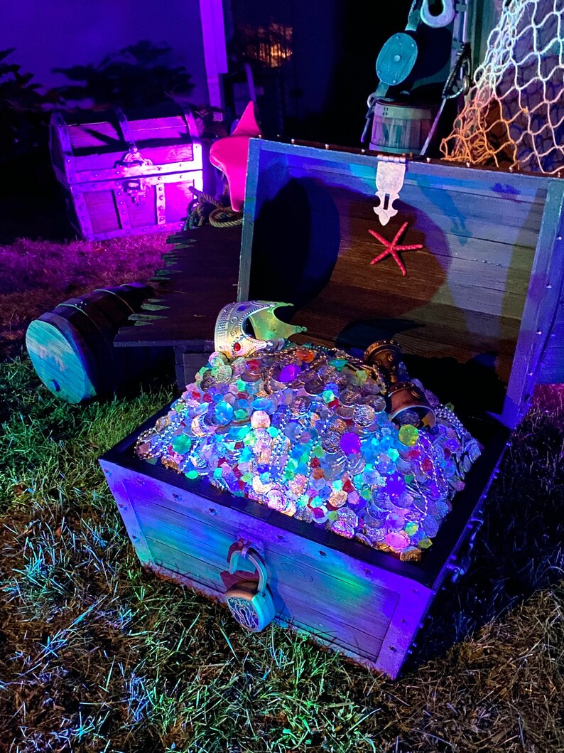 Treasure Chest Prop - Etsy