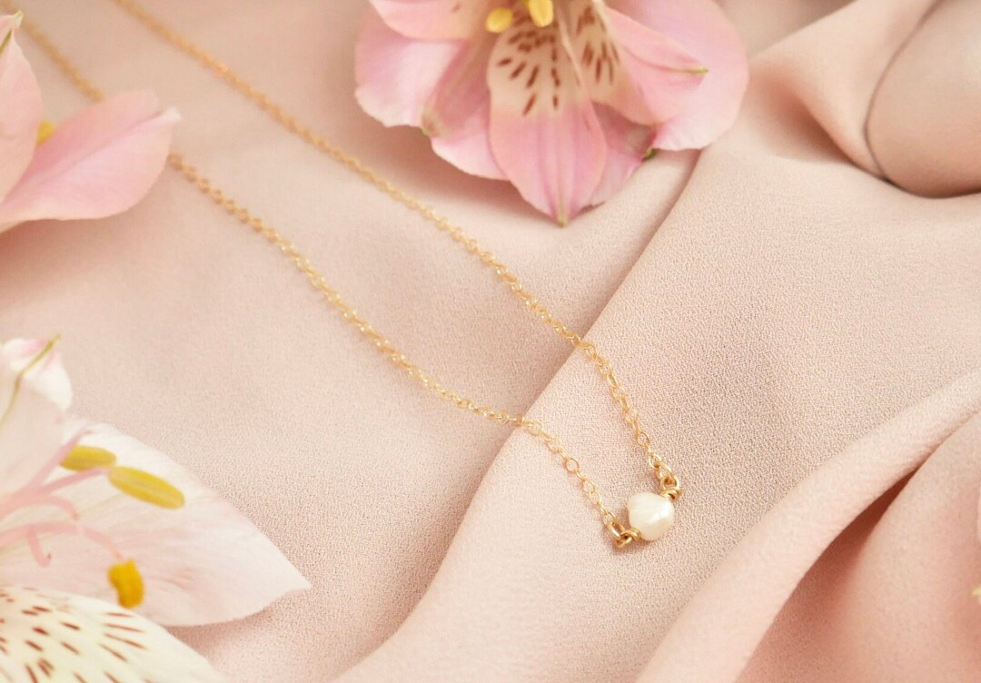 Jackie Dainty Pearl Necklace - Etsy
