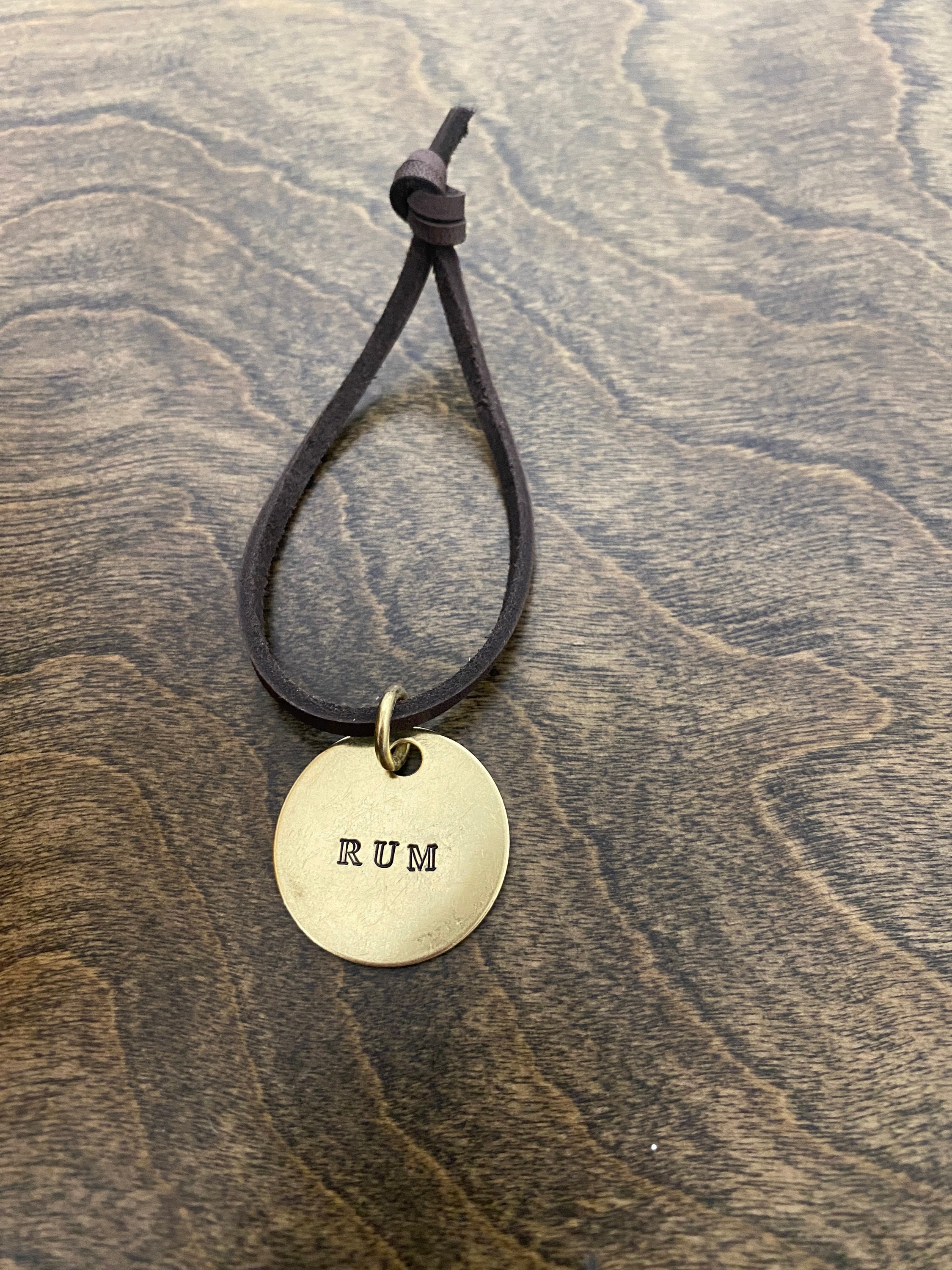 5 Pack of Liquor Decanter Tags Hand-stamped Brass Round Alcohol Labels ...