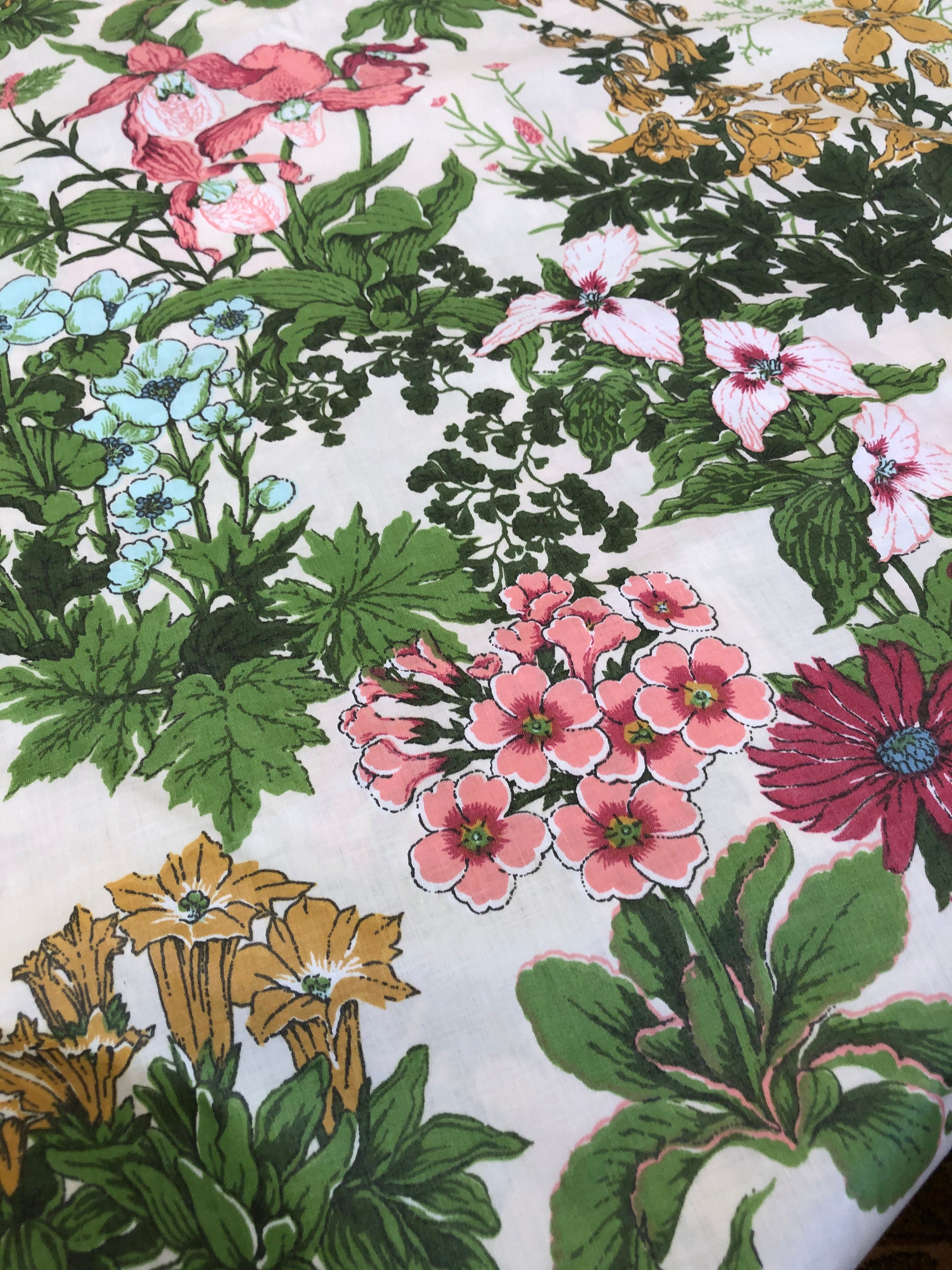 Vintage Fabric Remnant Screen Printed Floral Fabric Sewing | Etsy