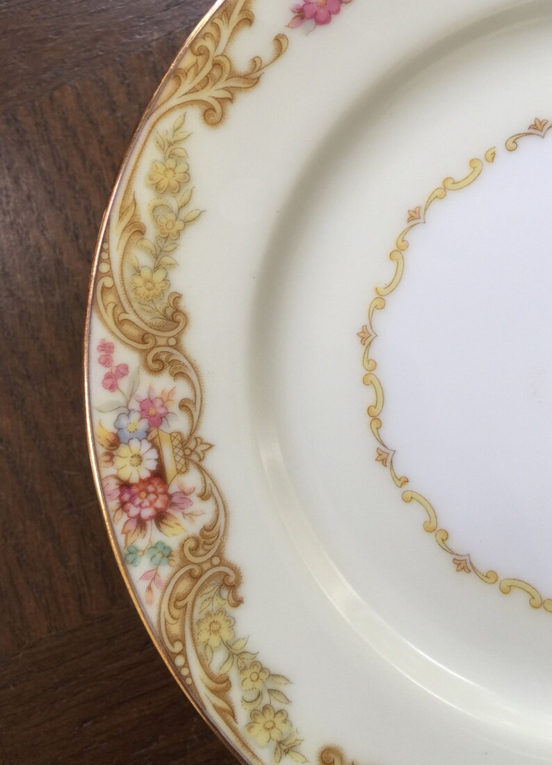 Antique Noritake Plates, Set of 5, Trojan Pattern, 603, Floral Vases ...