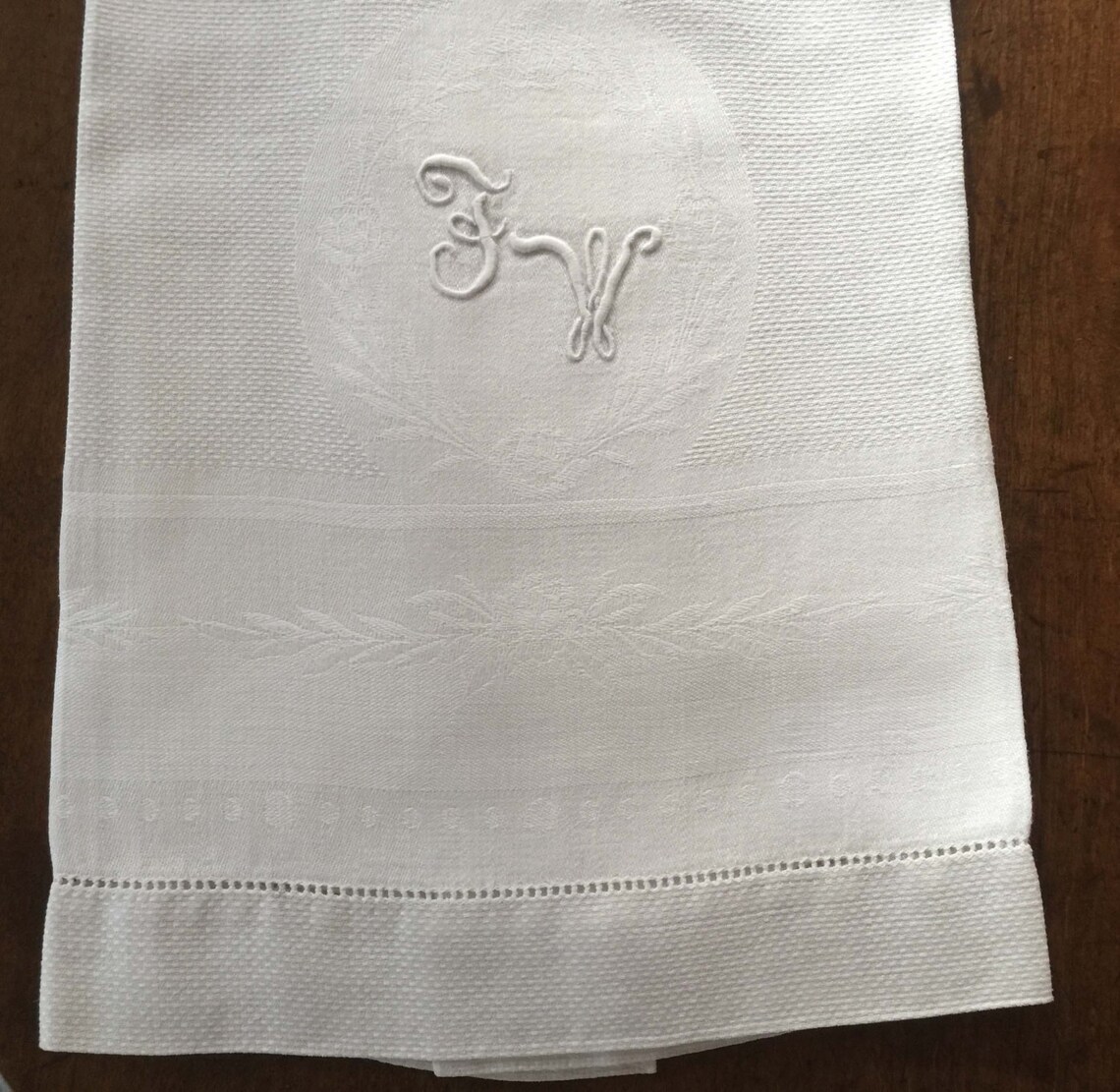 Vintage Linens White Embossed Damask Hemstitched Towel | Etsy