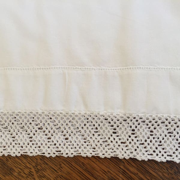 Vintage Bed Linens - Etsy