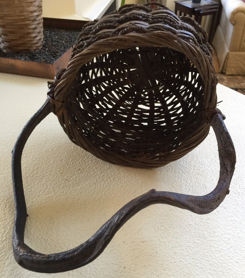 Vintage Rustic Twig Basket, Wonderful Handle, Vintage Gift, Interior ...