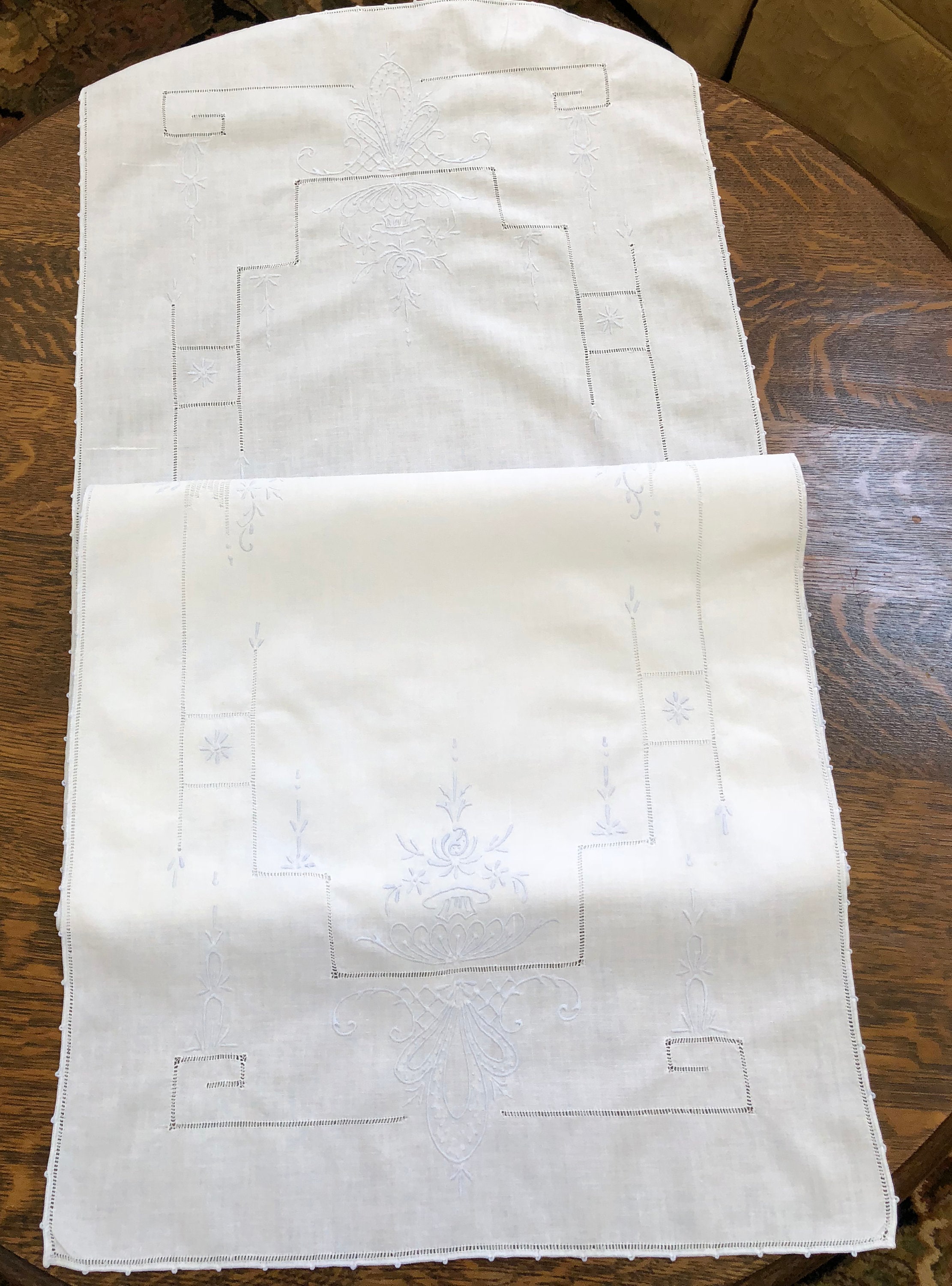 Vintage Linens Floral Embroidered Table Runner Blue and | Etsy