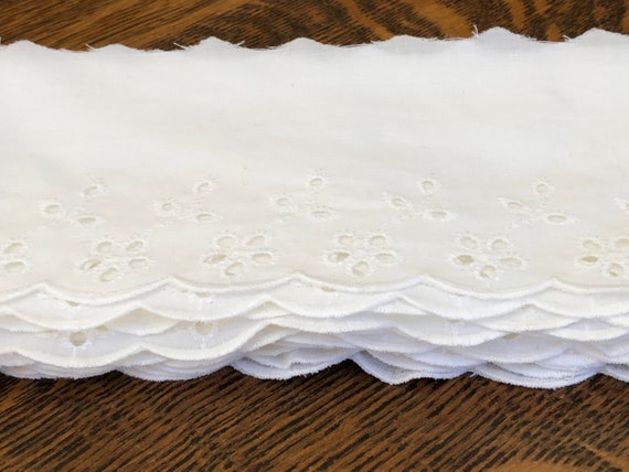 Vintage Fabric Wide Eyelet Trim White Cotton 11 Yards Interior Decorate Create A Gift Sewing Craft Supplies Vintage Gift Notions Etsy