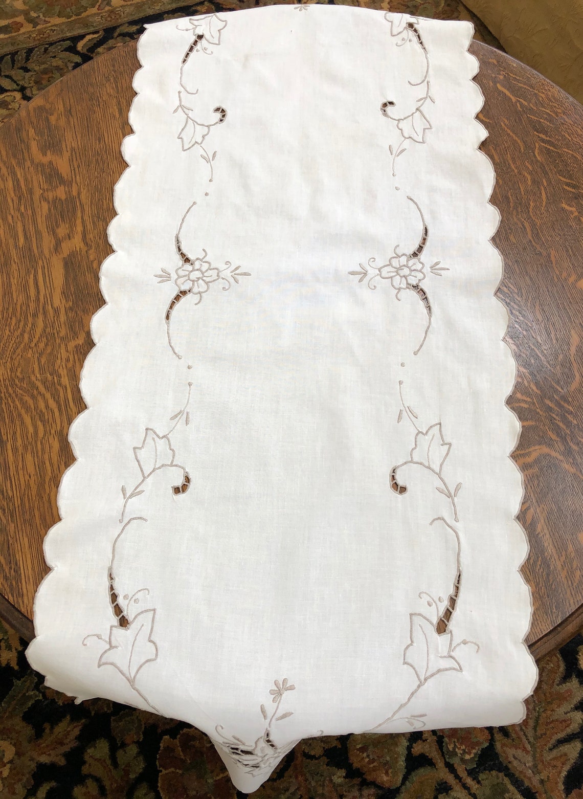 Vintage Linens Table Runner Embroidery and Openwork Design - Etsy