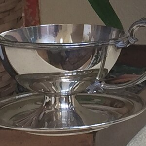 Vintage Silver Plated Gravy Pitcher With Separate Under Plate, Charming ...