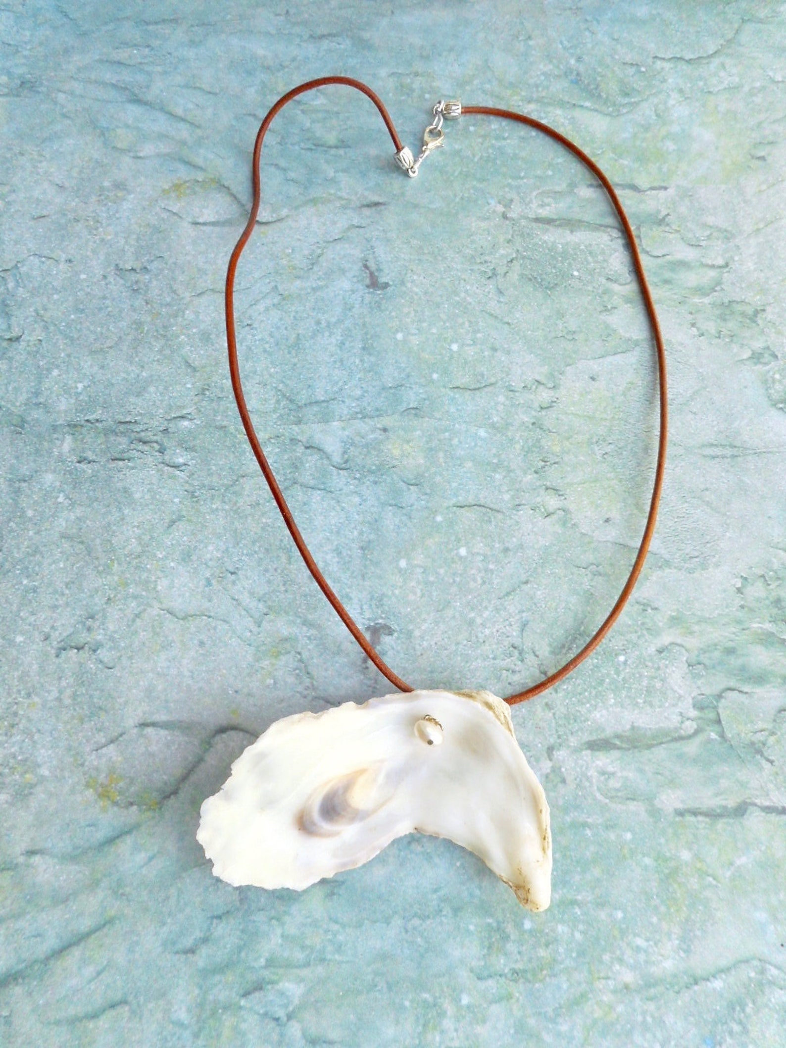 Real Oyster Shell With Pearl Pendant Necklace / Beach Jewelry ...