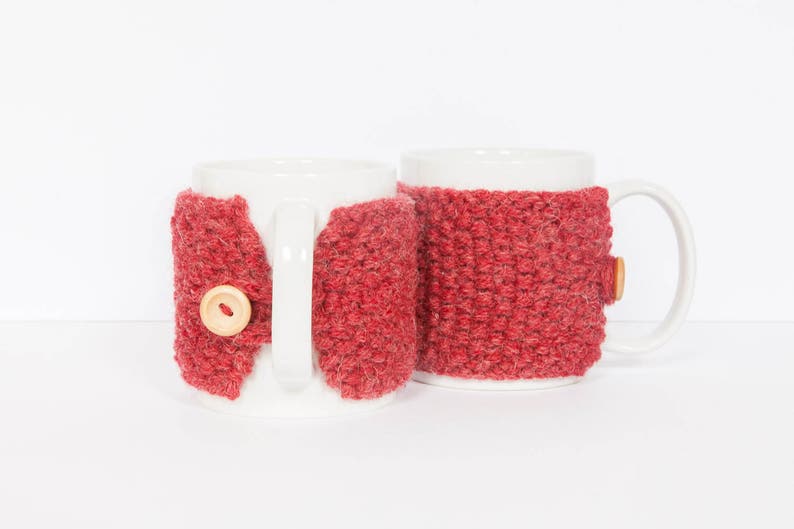 2 Knitted Mug Cosies, Cup Cosy, Mug Cosy, Coffee Cosy in Red. Coffee ...