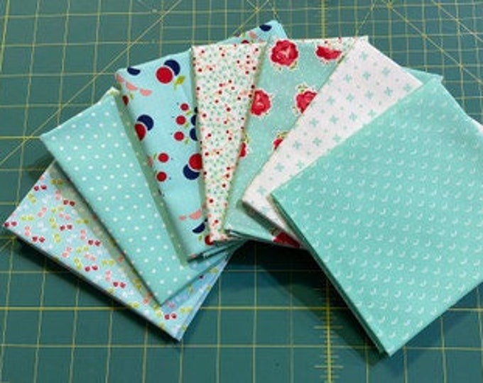 Moda Fabric - Fat Quarter Bundle - Lighthearted by Camille Roskelley - Florals - Set of 6 - Etsy