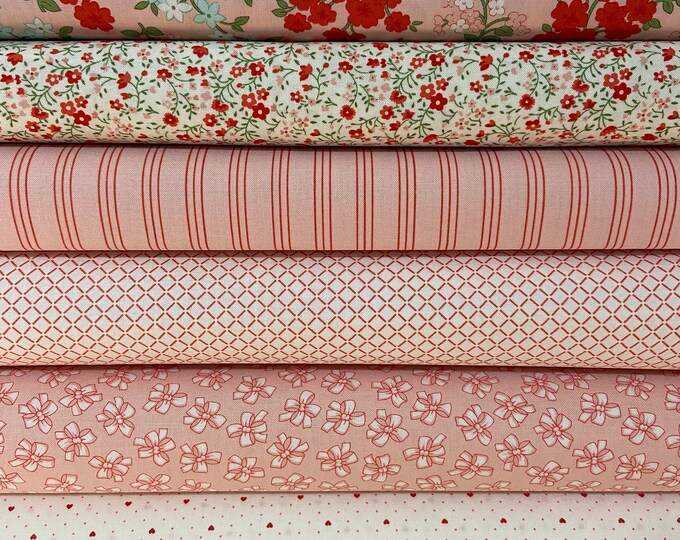 Moda Fabric - Fat Quarter Bundle - Lighthearted by Camille Roskelley - Florals - Set of 6 - Etsy