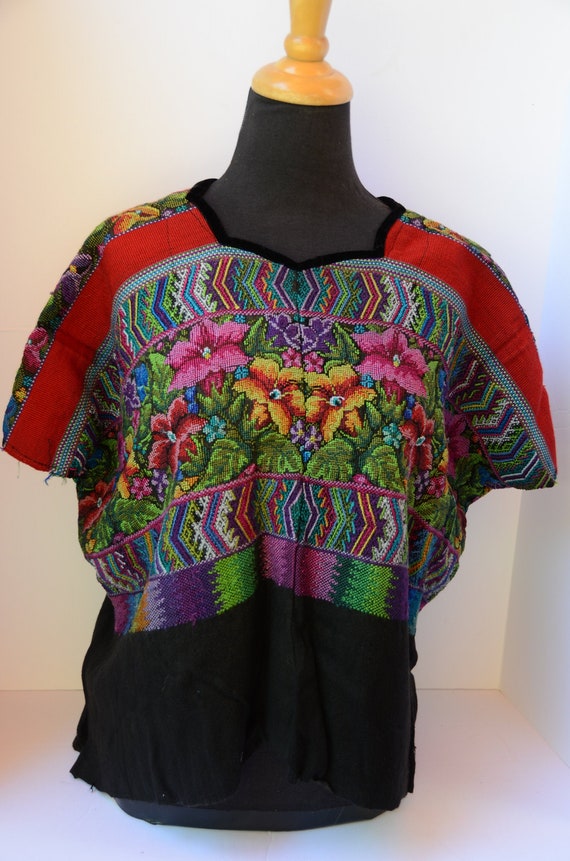 Huipil Maya Red Floral Blouse Textiles Embroidered - Gem