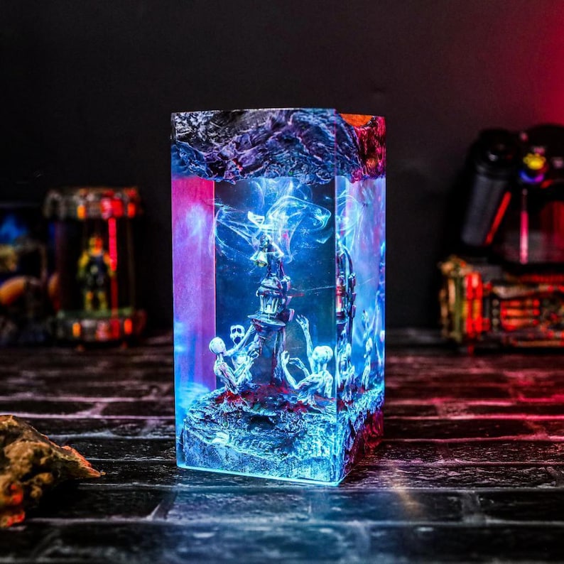 Bloodborne Messengers Checkpoint Night Light, Fromsoftware Game Resin ...
