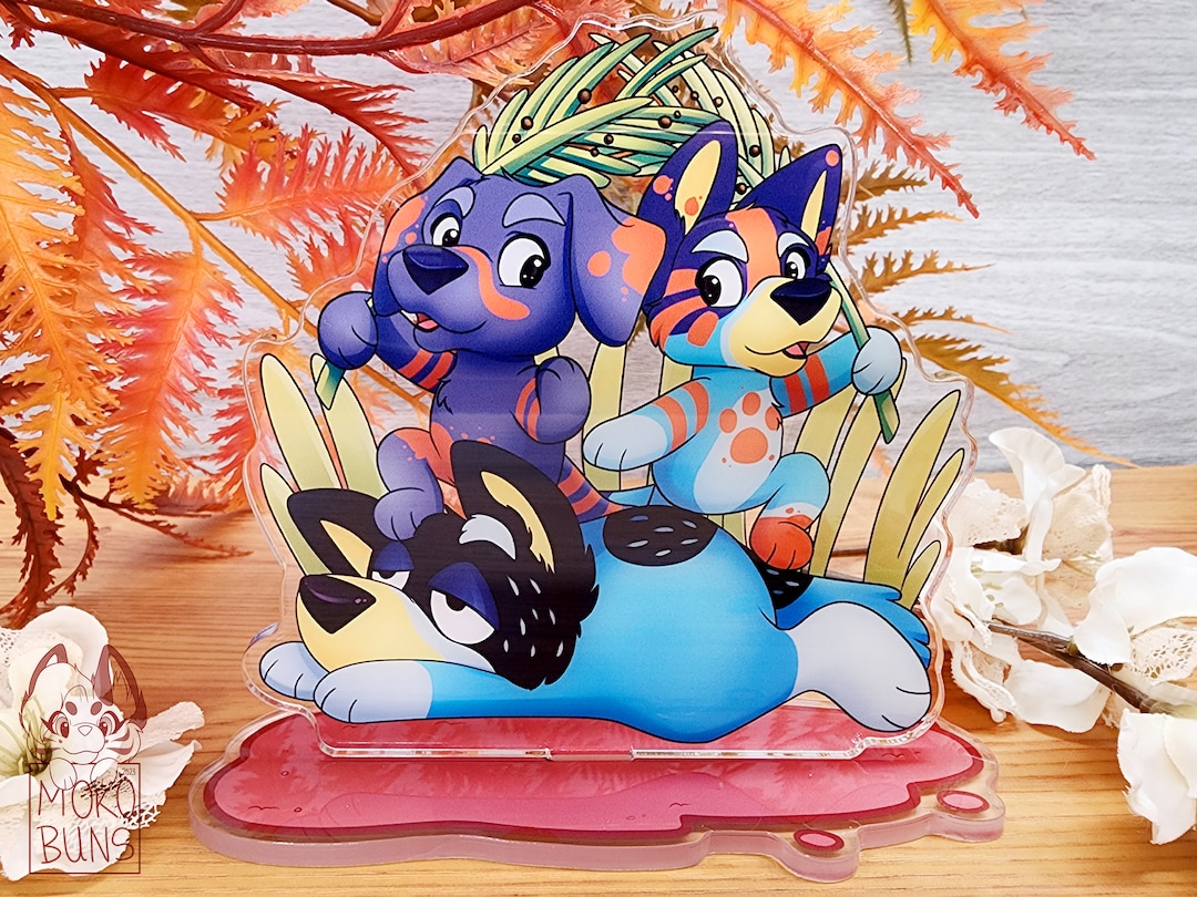 Bluey and Jean Luc in the Wild Pig Hunt Standee - Etsy Canada