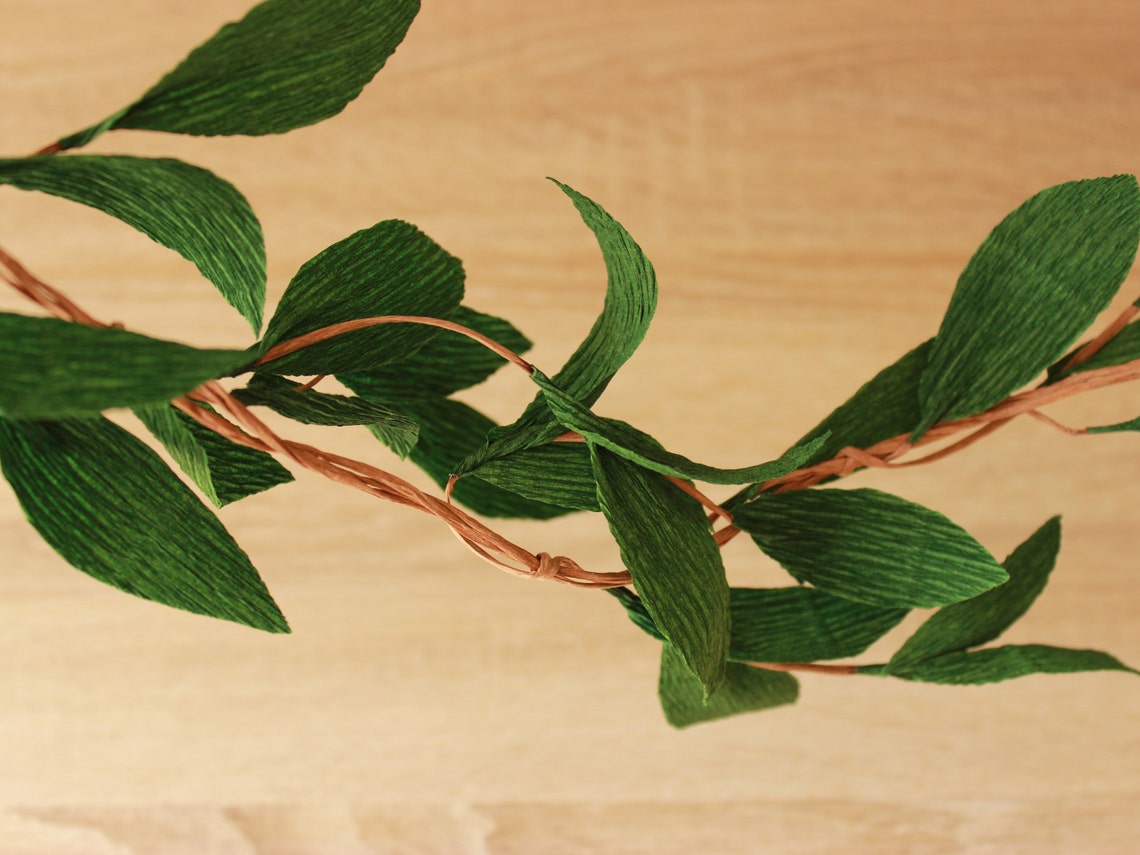green-paper-leaf-garland-rustic-wedding-party-garland-etsy