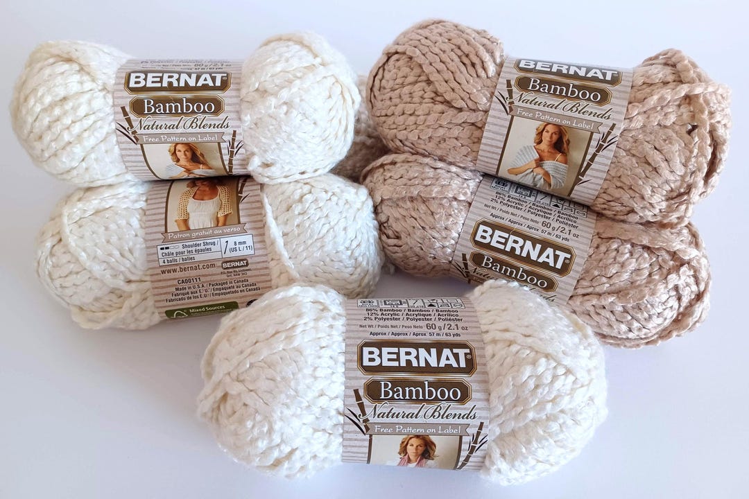 Bernat Bamboo Bulky Chunky Weight Boucle Tan White Yarn - Etsy