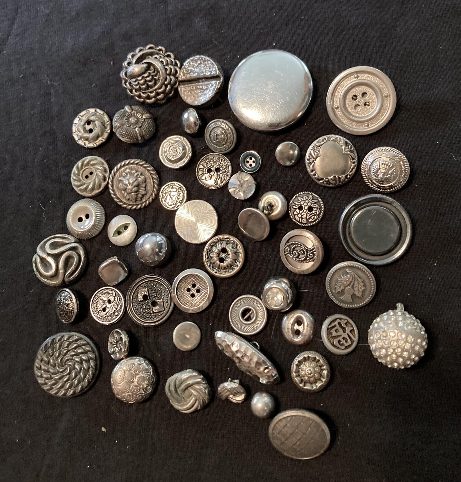 Vintage Silvertone Metal Sewing Buttons: Antique Collection - Etsy