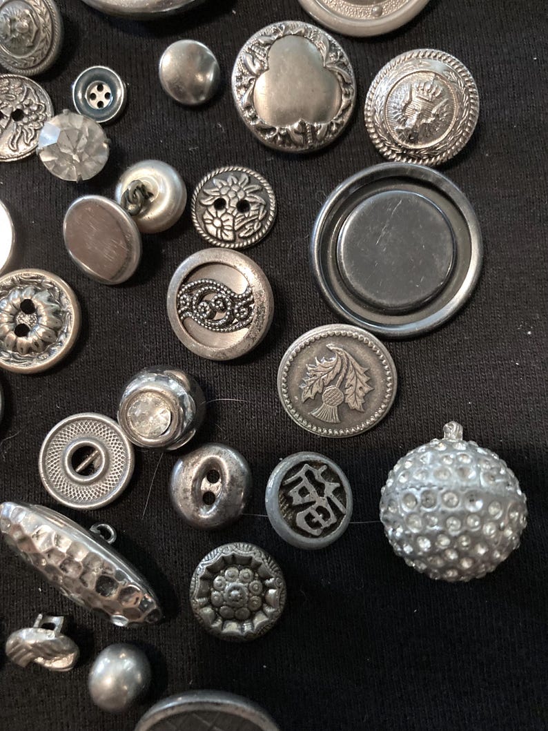 Vintage Silvertone Metal Sewing Buttons: Antique Collection - Etsy