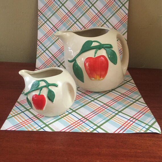 Pippin USA Pottery Pitchers Red Apples Vintage Collectible - Etsy