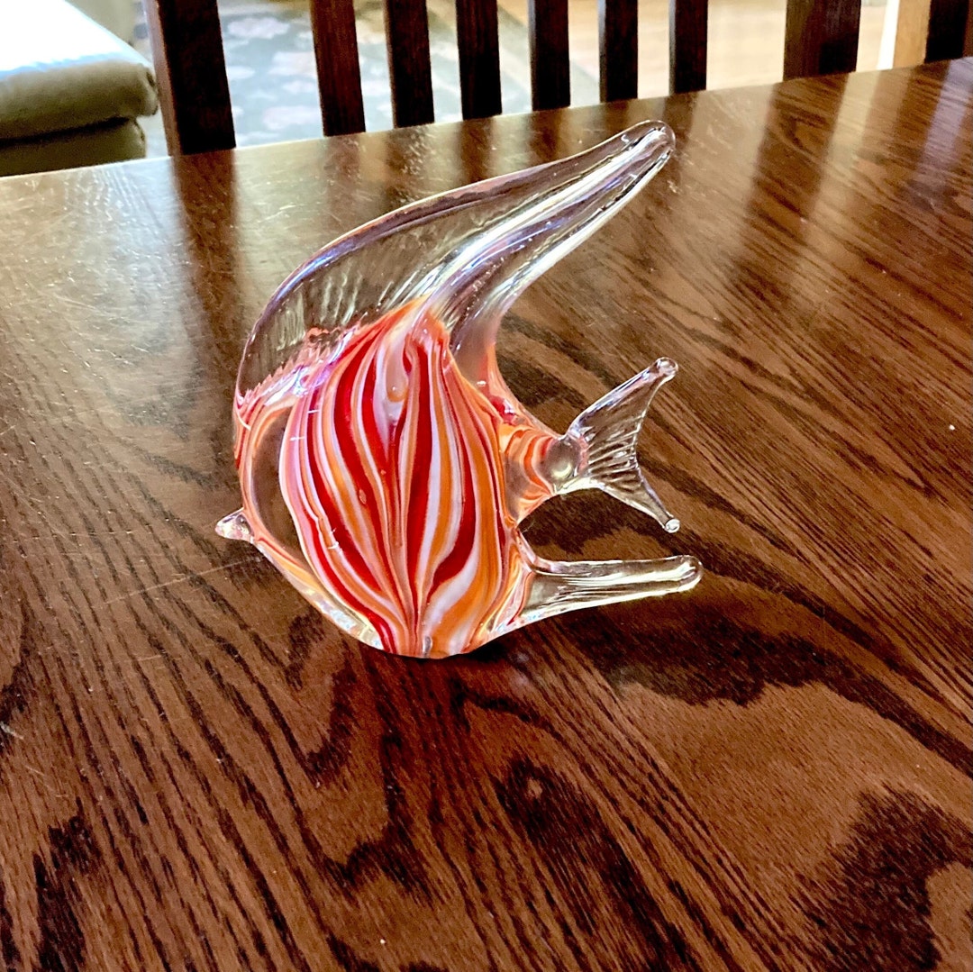 Dynasty Gallery Art Glass Fish Multi-color Orange White Red Ocean Angel ...
