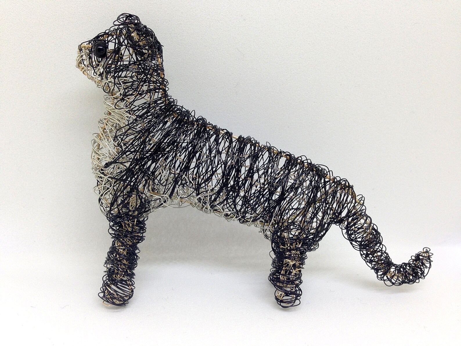 Gato de alambre, estatua de gatito en reposo, adorno de gato ...