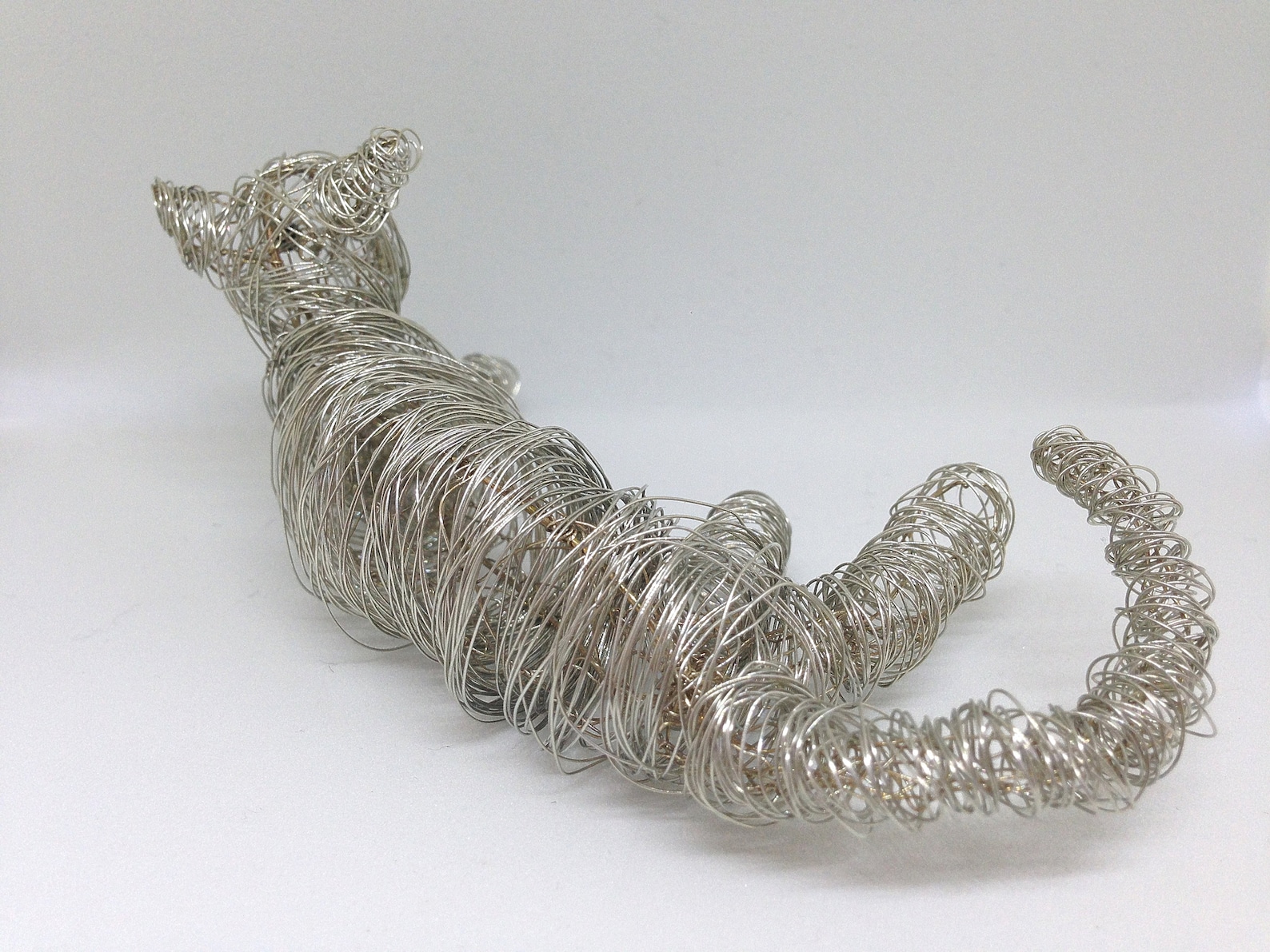 Gato de alambre, estatua de gatito en reposo, adorno de gato ...