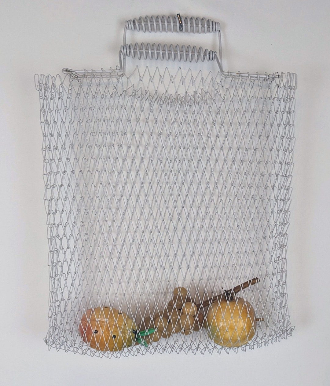 Vintage Unique White Wire Metal Expanding Purse Fisherman Basket Market ...