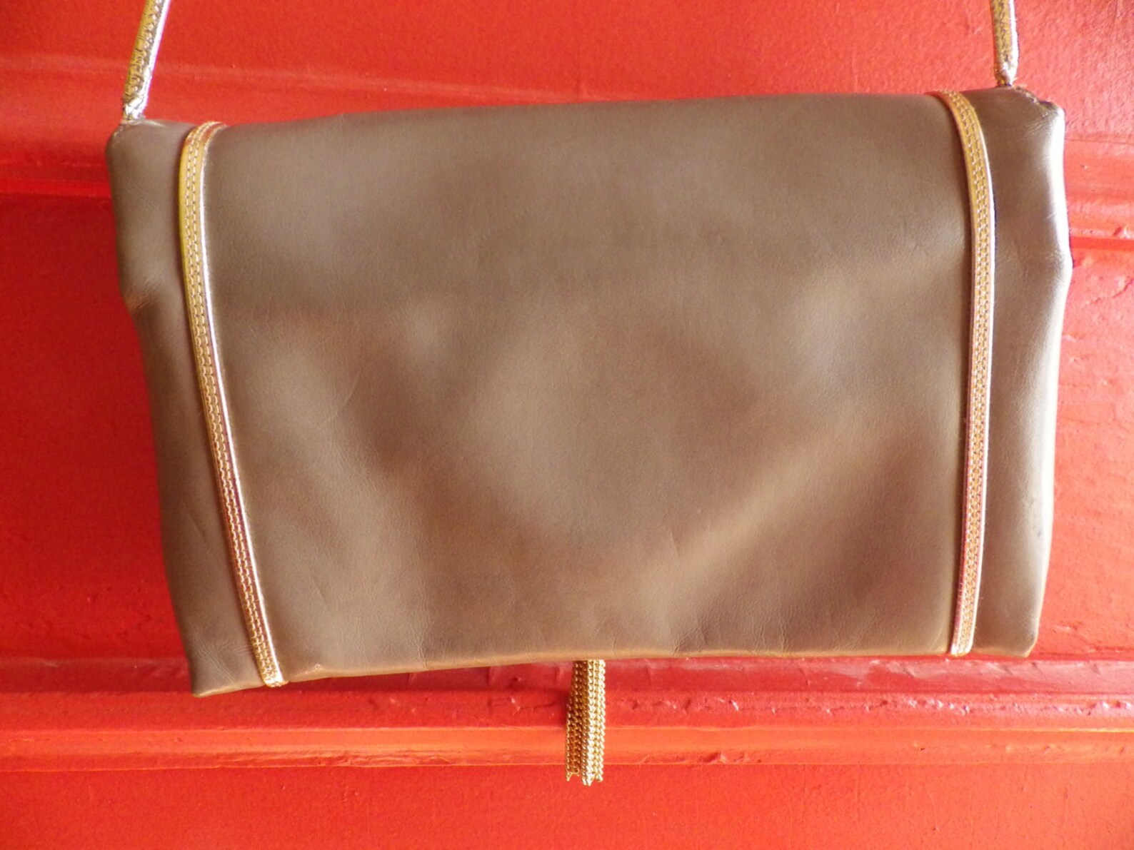 1960s Vintage LOU TAYLOR Taupe Leather Handbag Purse With Gold Shoulder ...