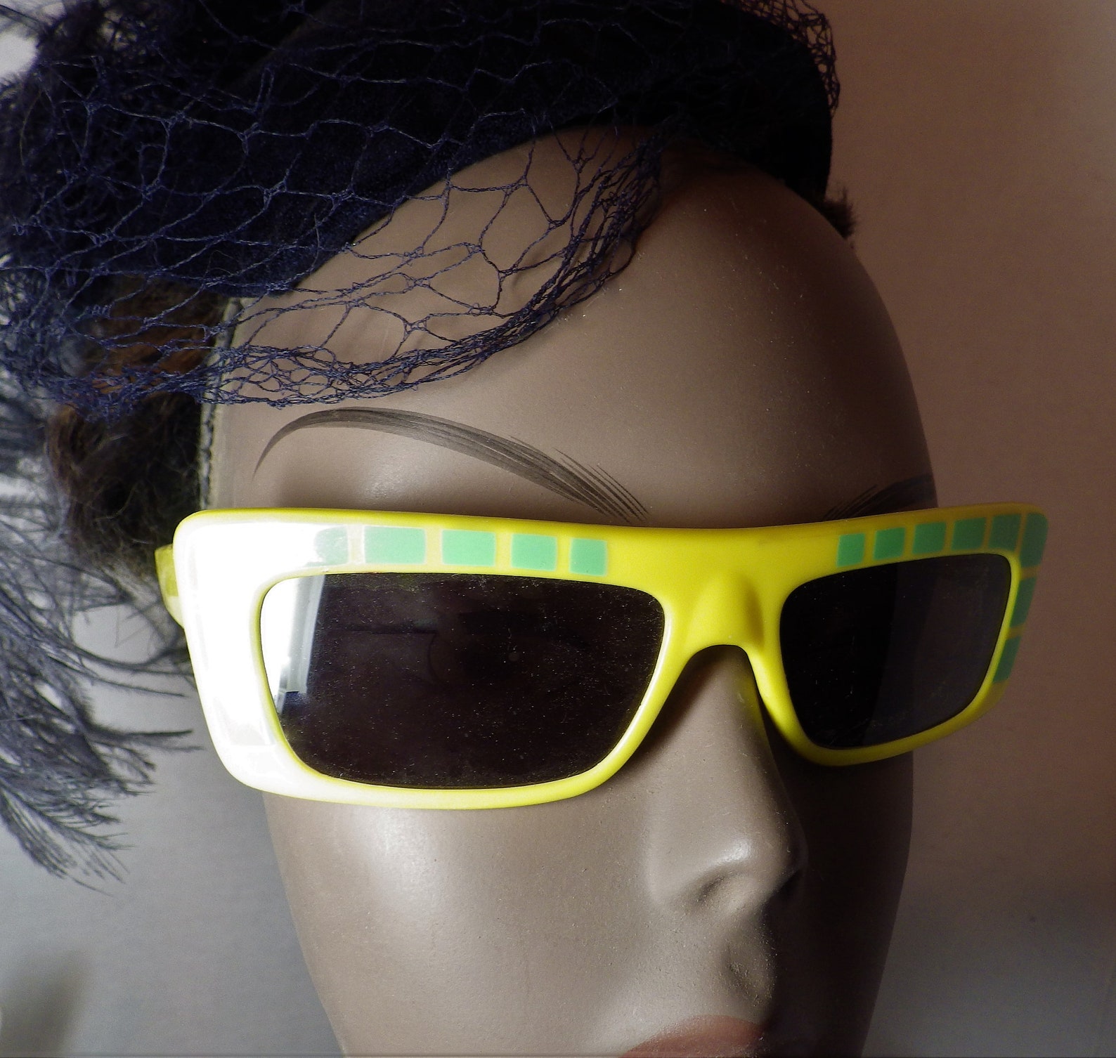 1970s Vintage Mod Sunglasses Yellow Green Frame Made in Italy - Etsy