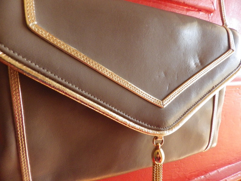 1960s Vintage LOU TAYLOR Taupe Leather Handbag Purse With Gold Shoulder ...