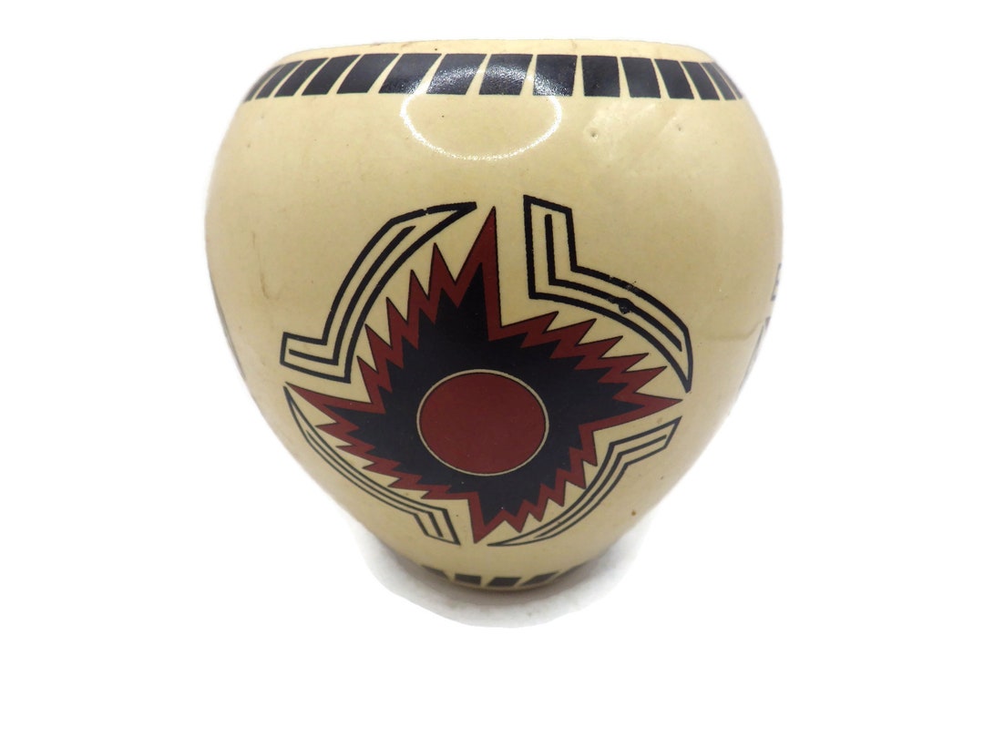 Small Native American Style Pot/ Southwestern Design - Etsy