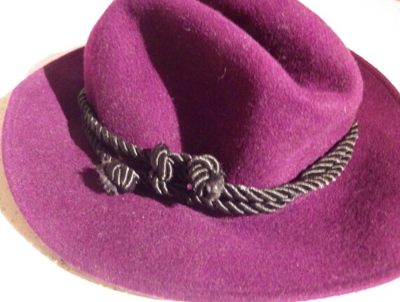 1970s Vintage Hat Gwen Pennington Wine Grape Purple W… - Gem
