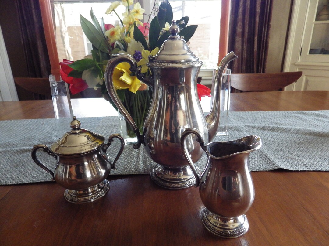 International Silverplate/ Camille Coffee Pot/ Creamer/ Sugar/ Tea Set ...