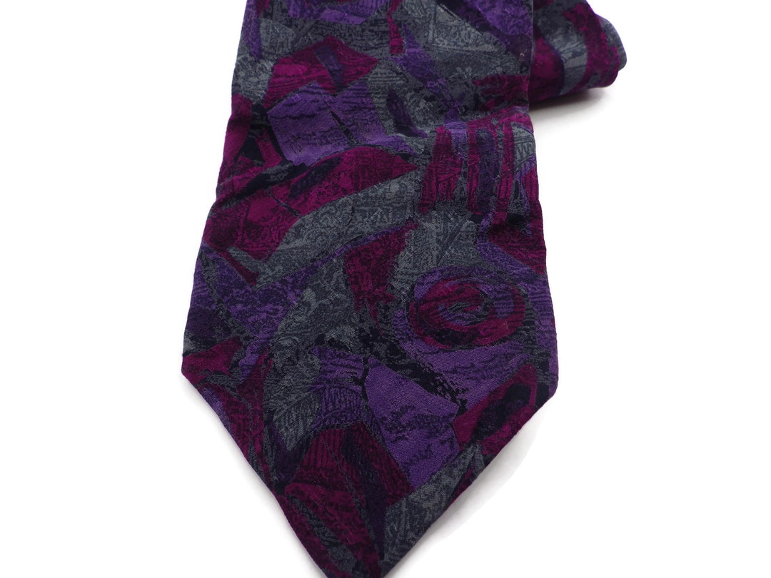 Vintages Tie/ Britches of Georgetown/ Abstract/ All Silk/ Necktie/ Made ...