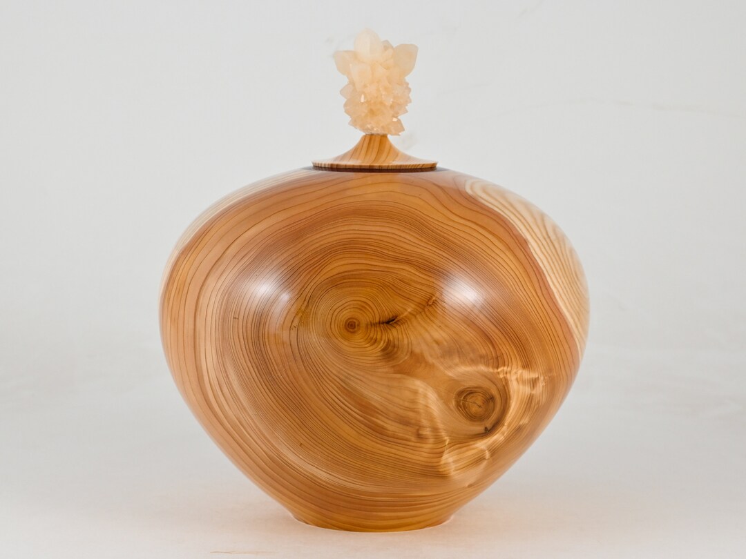 Large Handmade Wooden Urn Made of Juniper With Calcite on Top 220 C.i ...