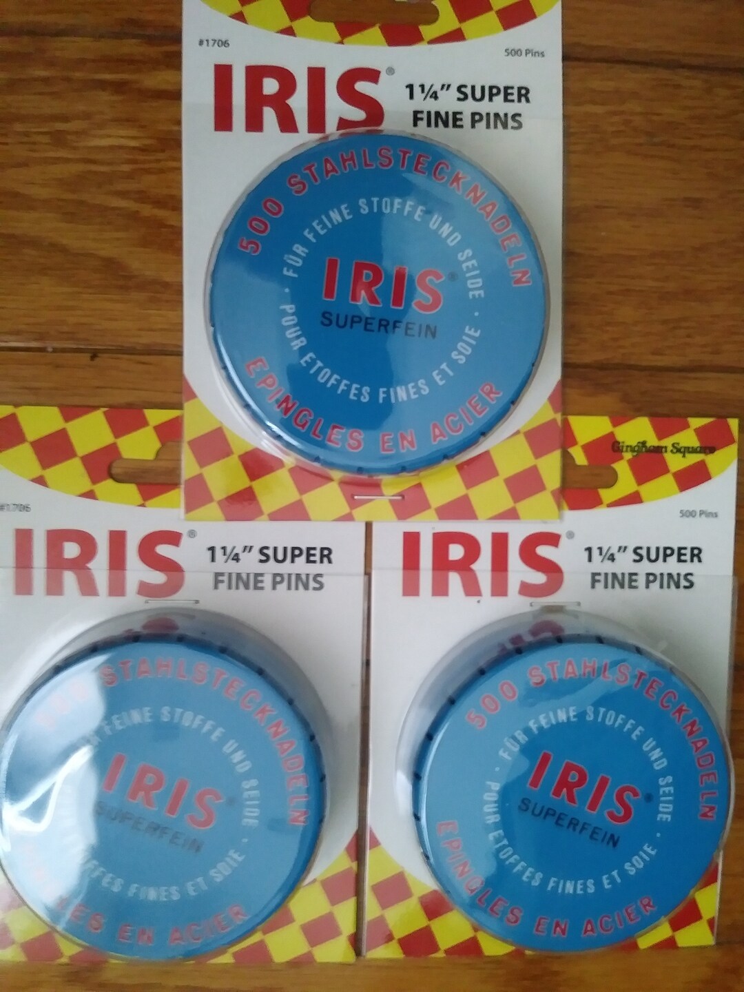 Bobbin Lace Pins. Iris Tin W/ Super Fine Pins That Are 1 1/4 Inches ...