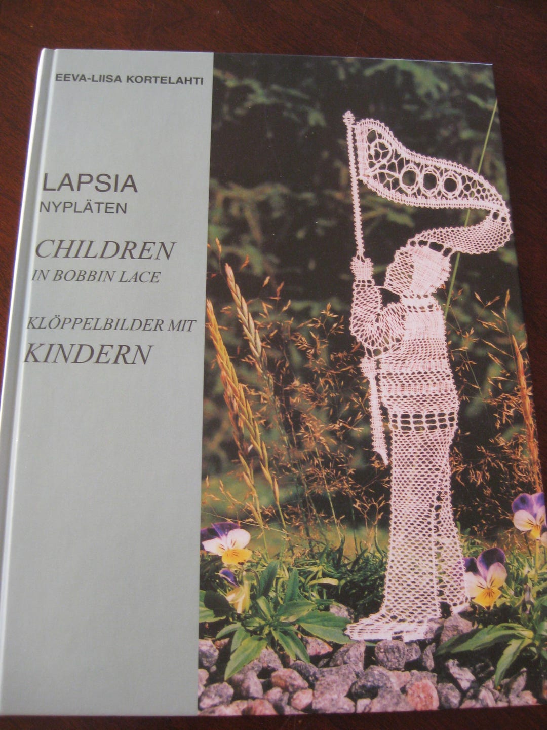 OOP Eeva-liisa Kortelahti Children in Bobbin Lace - Sweet Patterns in Her Unique Style & Grounds ...