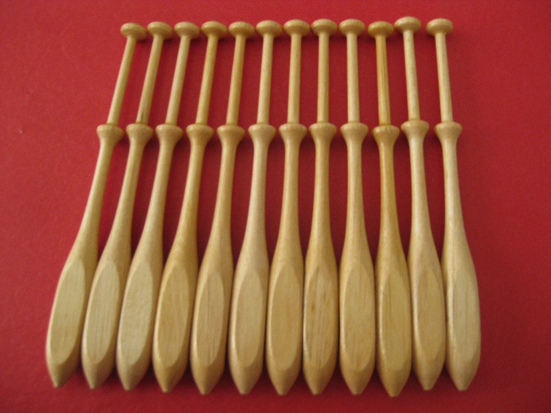 12x International Square Bobbins in Single Heads 21.50 Dz for Bobbin ...